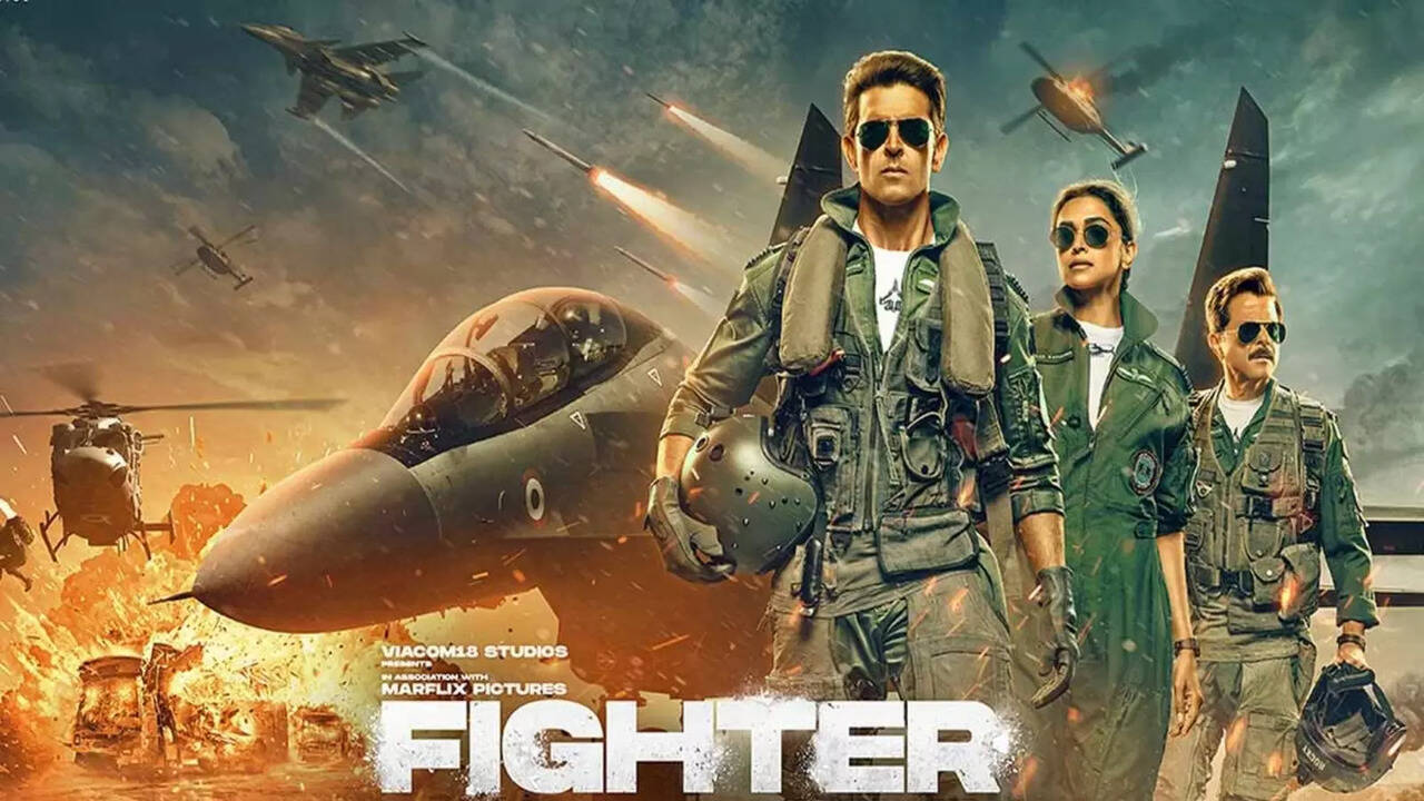 Fighter Movie Review: Hrithik Roshan, Deepika Padukone Film Is Gripping ...