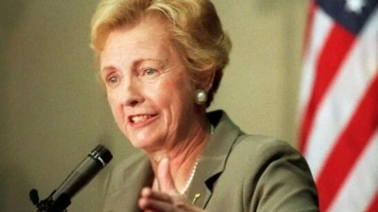 Jean Carnahan Death: Jean Carnahan Family: Know About Husband Mel ...
