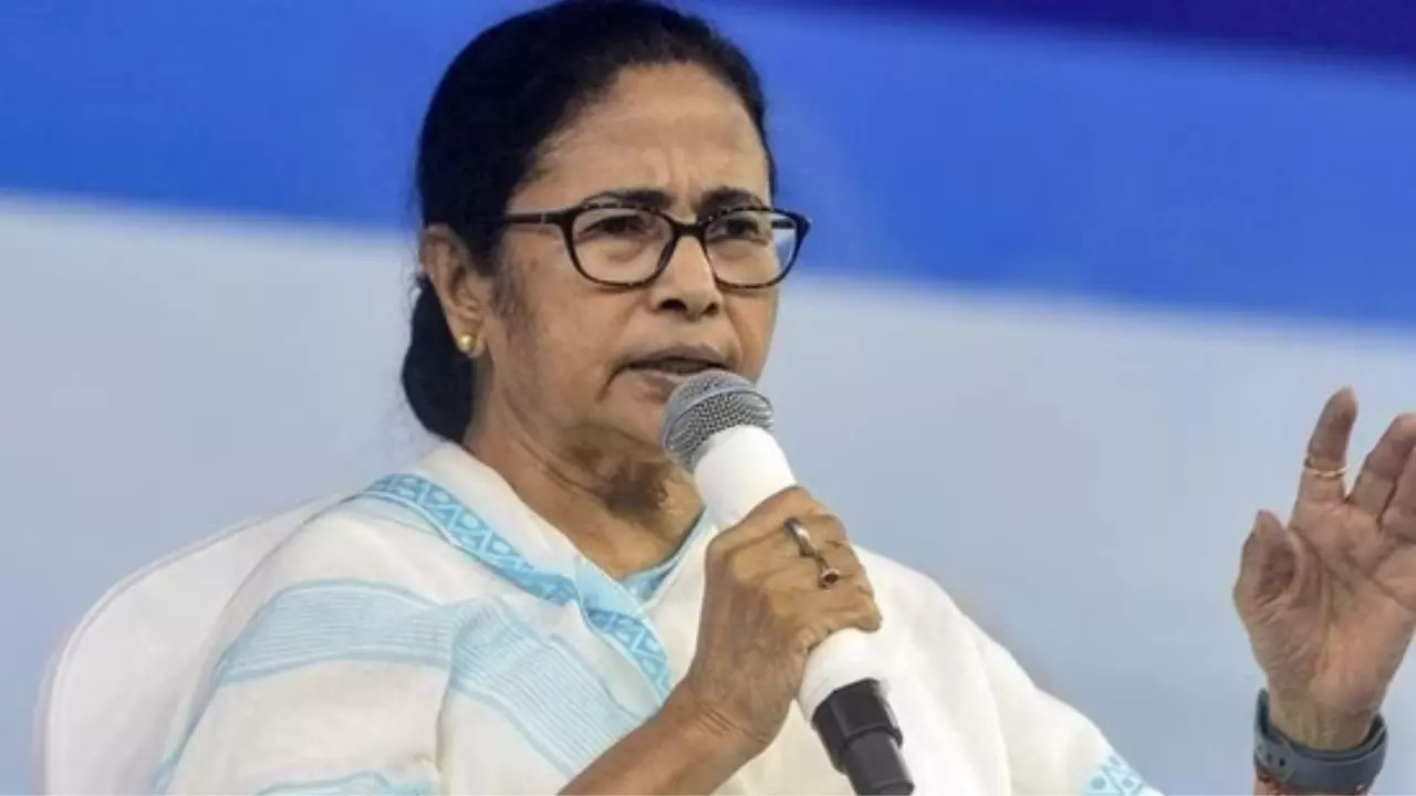 Mamata Banerjee: Congress Must Part Ways With CPM For Alliance: Mamata ...