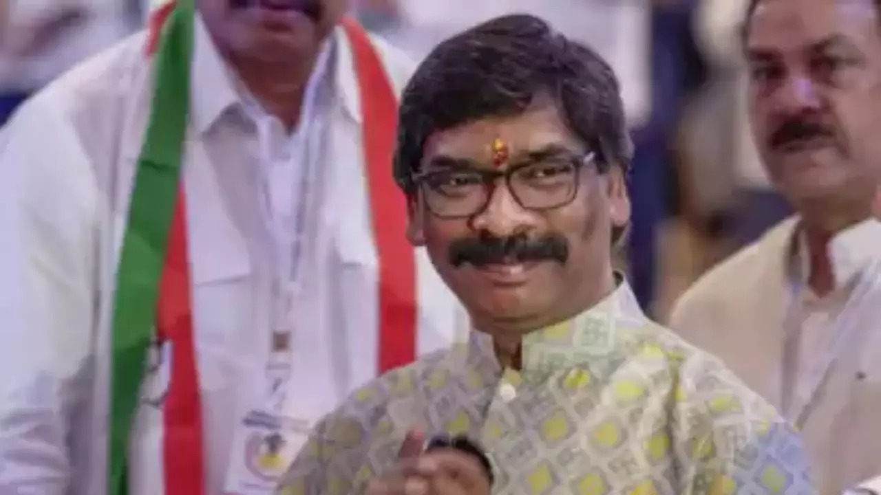 Former Jharkhand CM Hemant Soren Sent To Judicial Custody For 1 Day | India News, Times Now