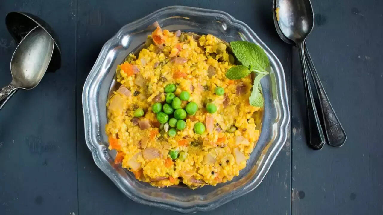 bajra khichdi recipe in marathi how to make rajasthani bajra khichdi ...
