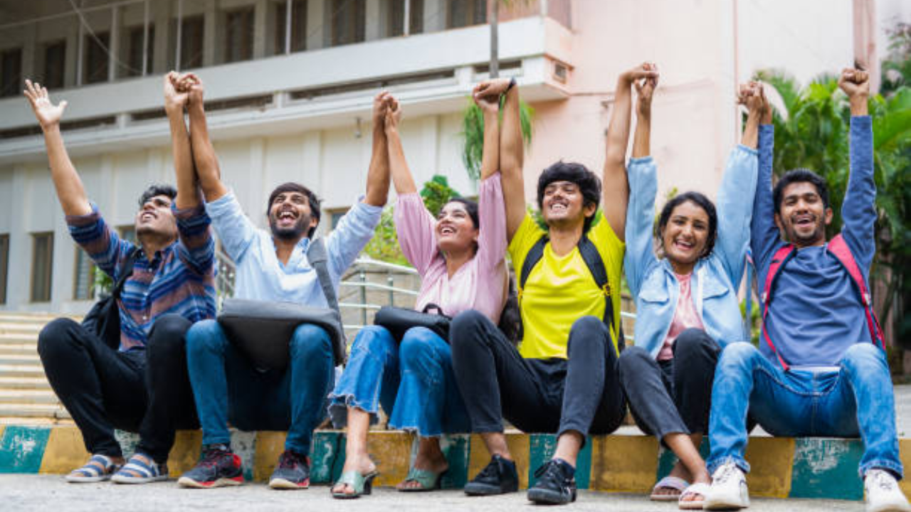 ISC Class 12 Exam Analysis 2024: ICSE 12th English Literature Paper ...