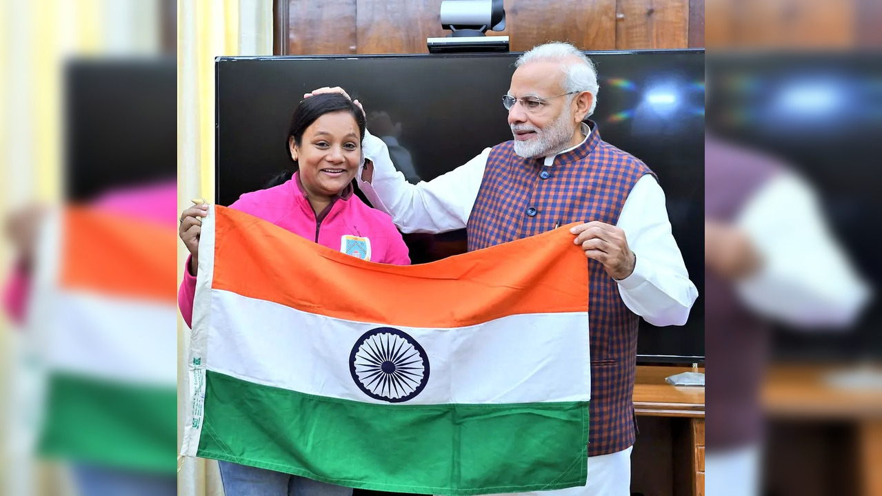 From Tragedy To Triumph: Meet The Indian Woman Who Lost One Leg In Train Robbery, Became World’s ...