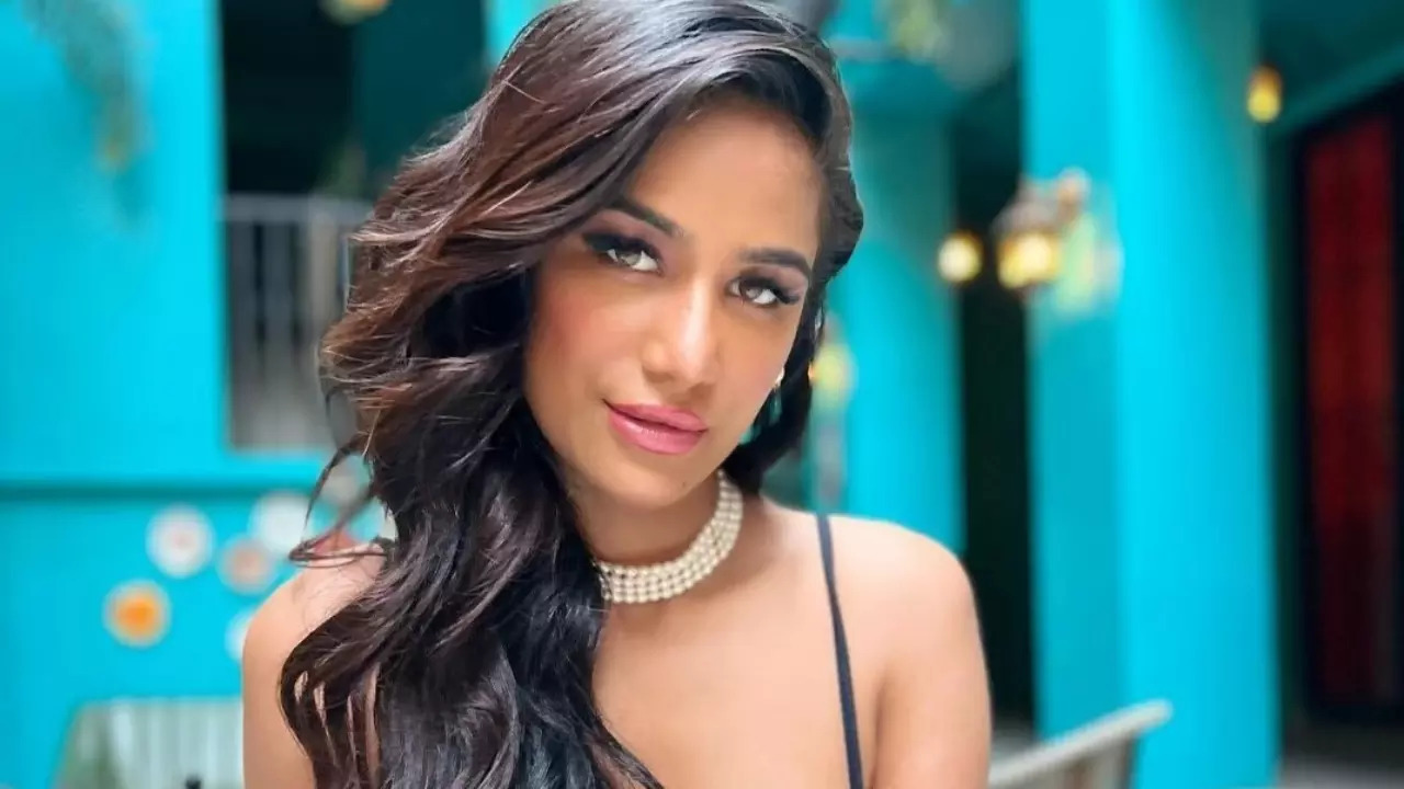 Poonam Pandey Claims No Legal Action Against Her Despite Earlier ...