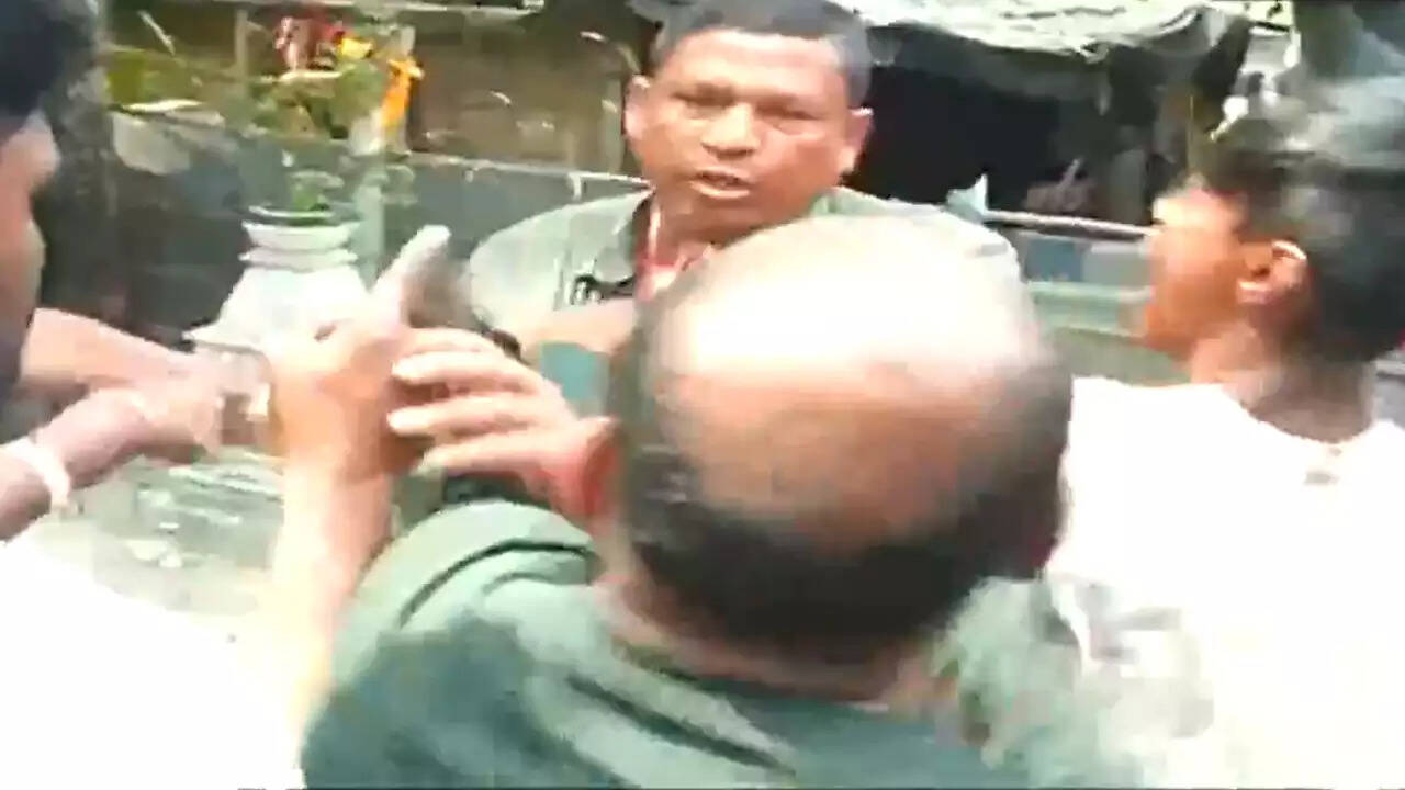 Key Aide Of Trinamool Leader Shahjahan Sheikh Arrested In Sandeshkhali ...