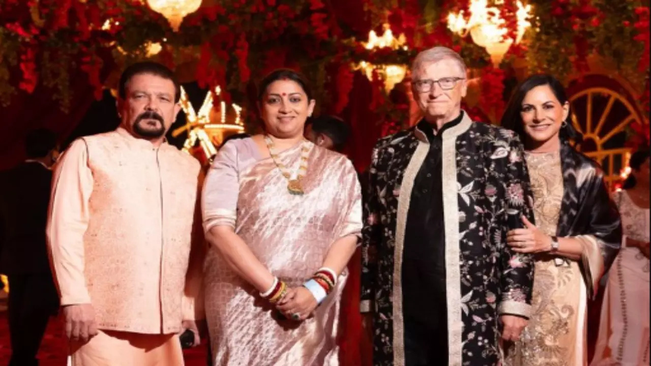 Smriti Irani: Anant Ambani-Radhika Merchant Pre-Wedding Party: Smriti ...