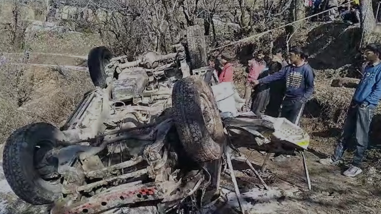 Ramban Accident: 4 Dead, 3 Hurt After Tata Sumo Slips And Rolls Down In ...
