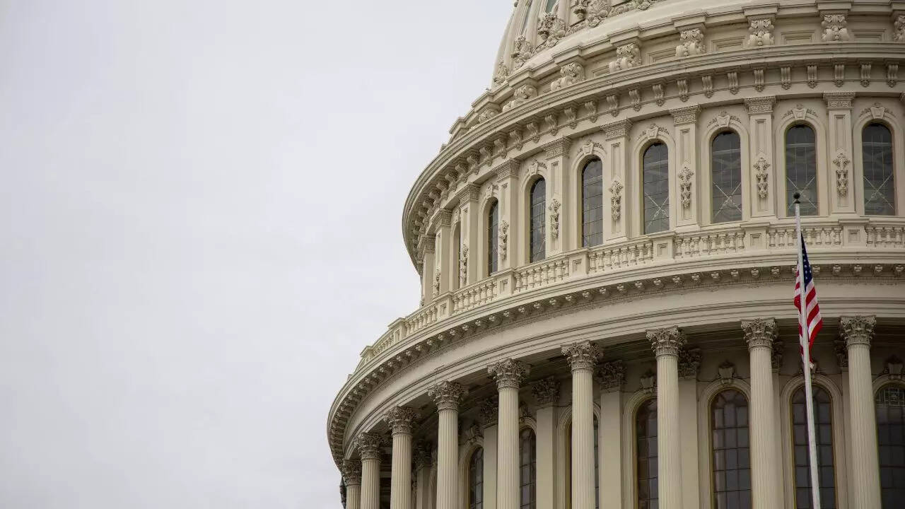 Package Of Spending Bills: House Passes $460 Billion Package Of ...