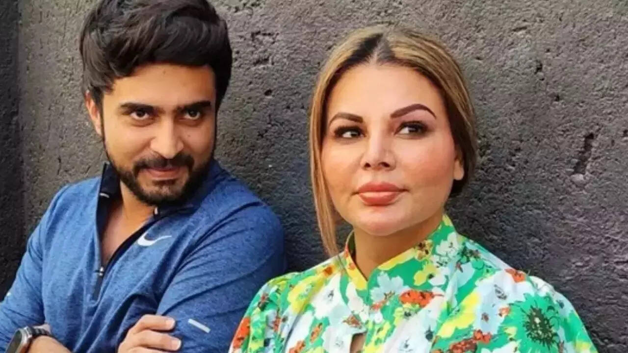 rakhi sawant ex husband adil durrani married to bigg boss contestant ...