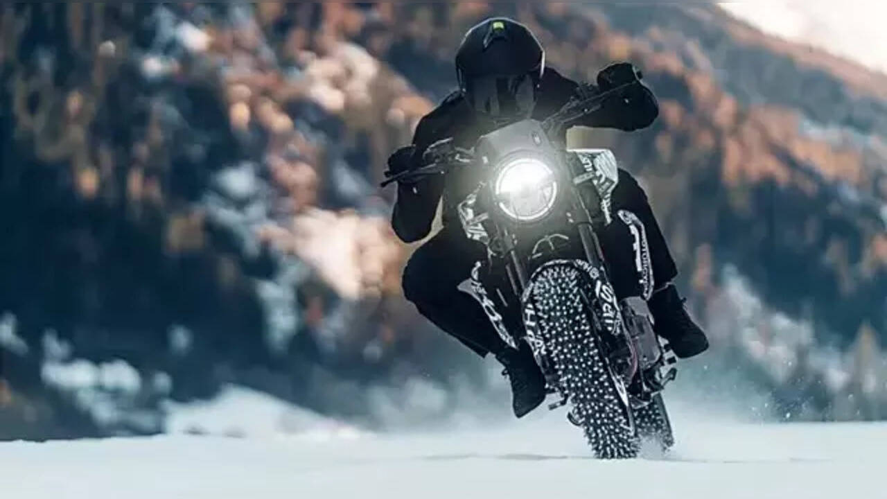 Husqvarna Svartpilen 801: Husqvarna Svartpilen 801 Prototype Teased ...