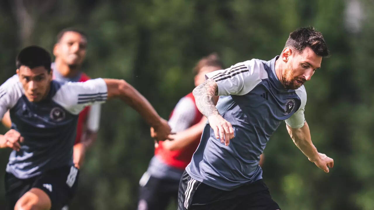 Lionel Messi: WATCH: Lionel Messi In Relaxed Mood While Training Ahead ...