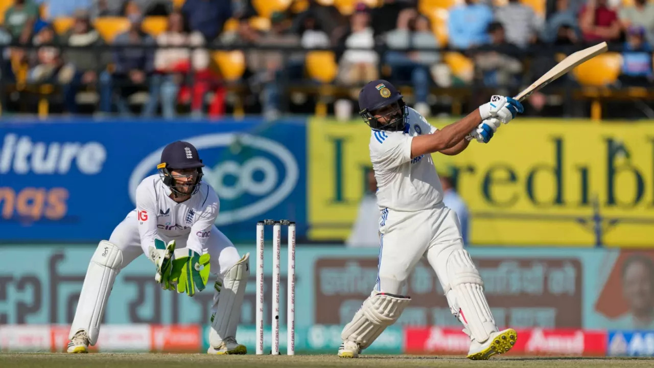 Wohi Jawab Du Jo Rohit Sharma...: Saba Karim BRUTALLY Trolls Former ...