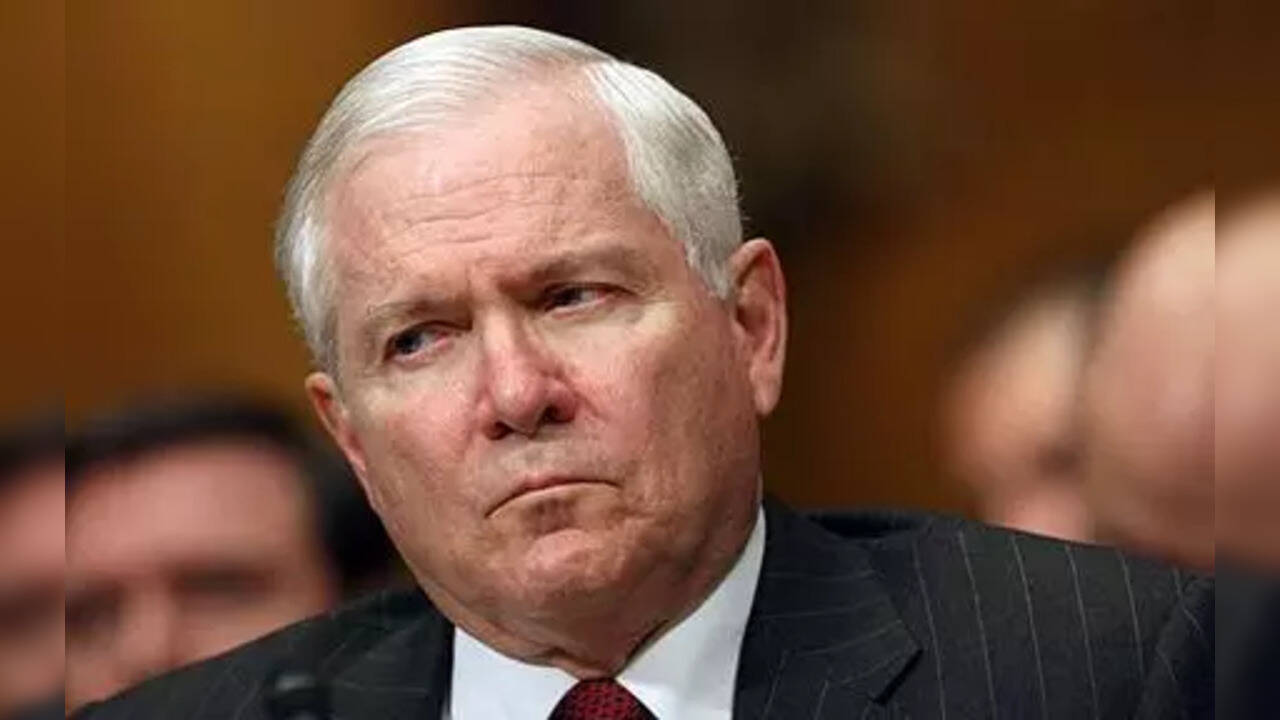 Robert Gates: Who Is Robert Gates, Former CIA Director? | World News ...