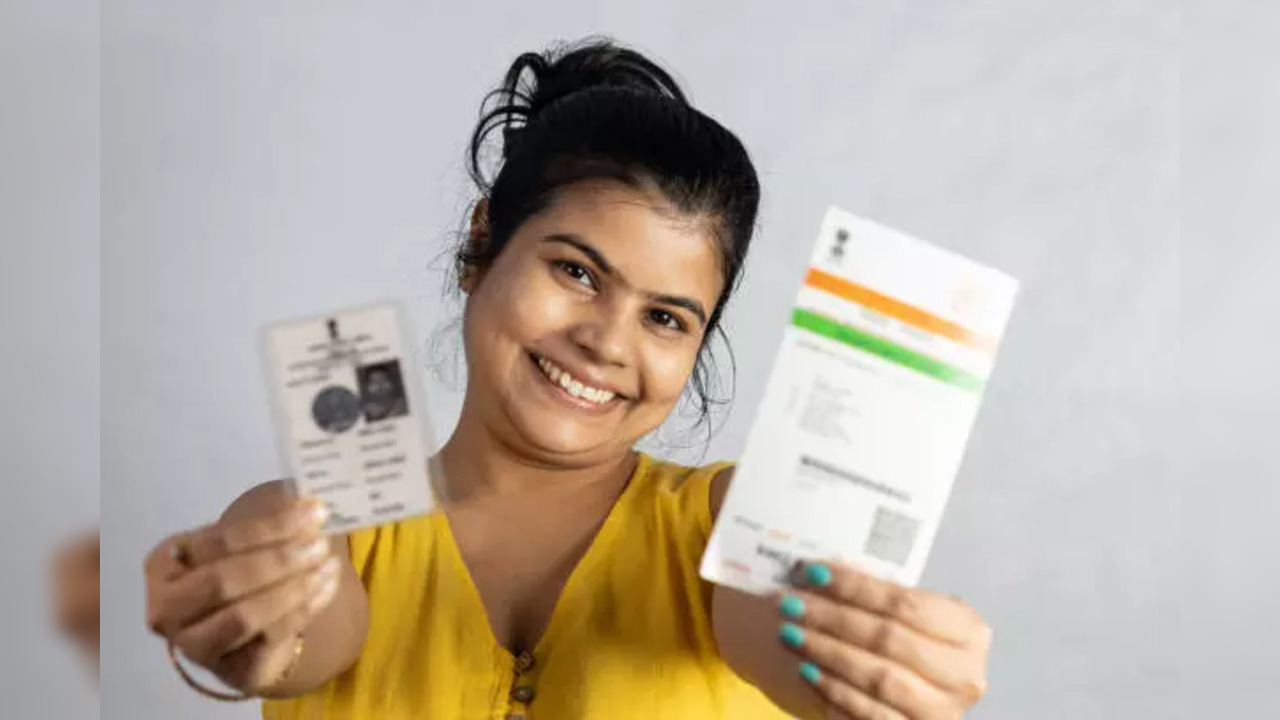 Lok Sabha Election 2024: How to Check Voter ID Card Status Online and ...