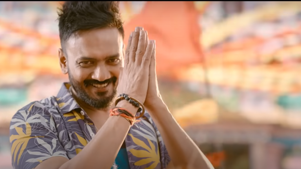 Vey Dharuvey Review: A Reasonably Good Blend Of Romance, Justice And ...