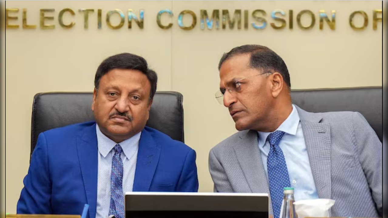 Why Election Commissioner Arun Goel Resigned? CEC Rajiv Kumar Responds ...