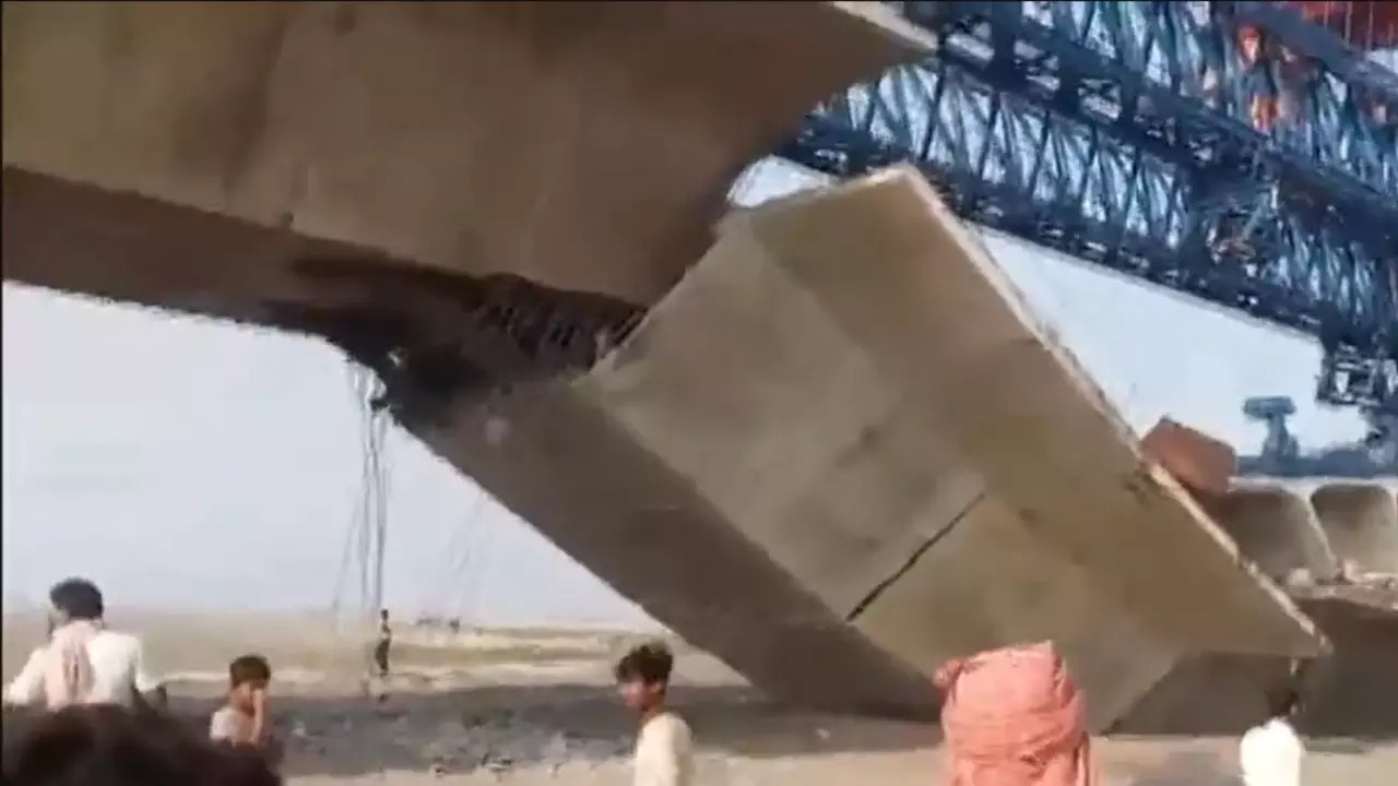 Bihar Bridge Collapse: 1 Dead, Several Feared Trapped As Under ...