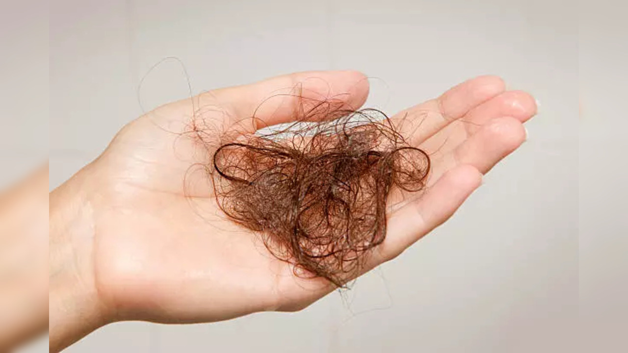 Doctors Remove 3kg Hairball From A Teenager's Stomach Who Eats Her Hair ...