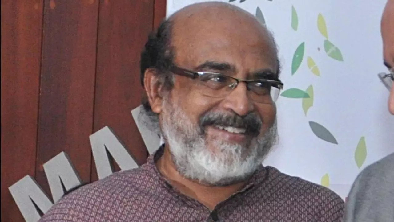 No Property Or Gold, Only Books: Former Kerala Minister Thomas Isaac ...