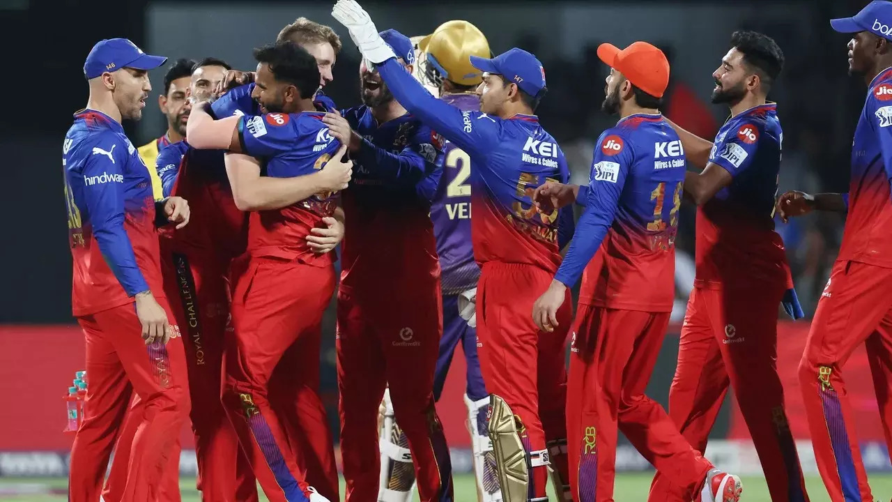 'Why Is RCB's Best Bowler On The Bench?' Royal Challengers Bengaluru ...