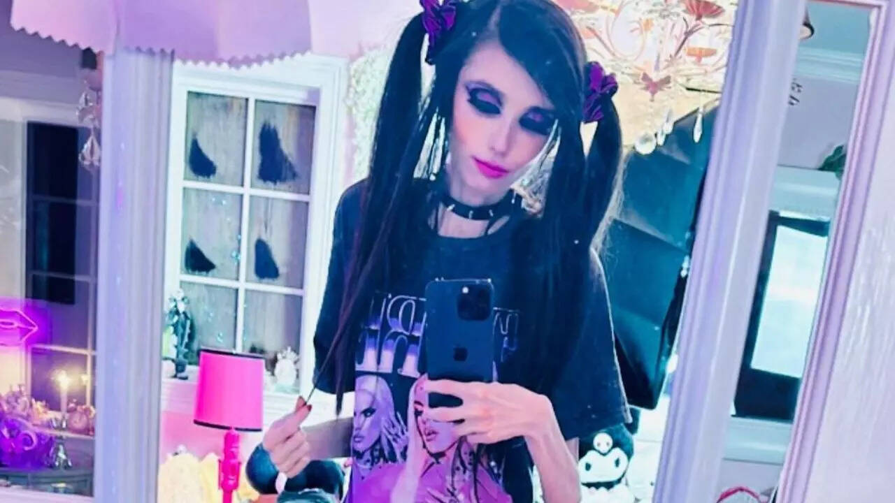 Eugenia Cooney Banned: Eugenia Cooney's TikTok And Instagram Accounts Blocked? Users Say Search ...