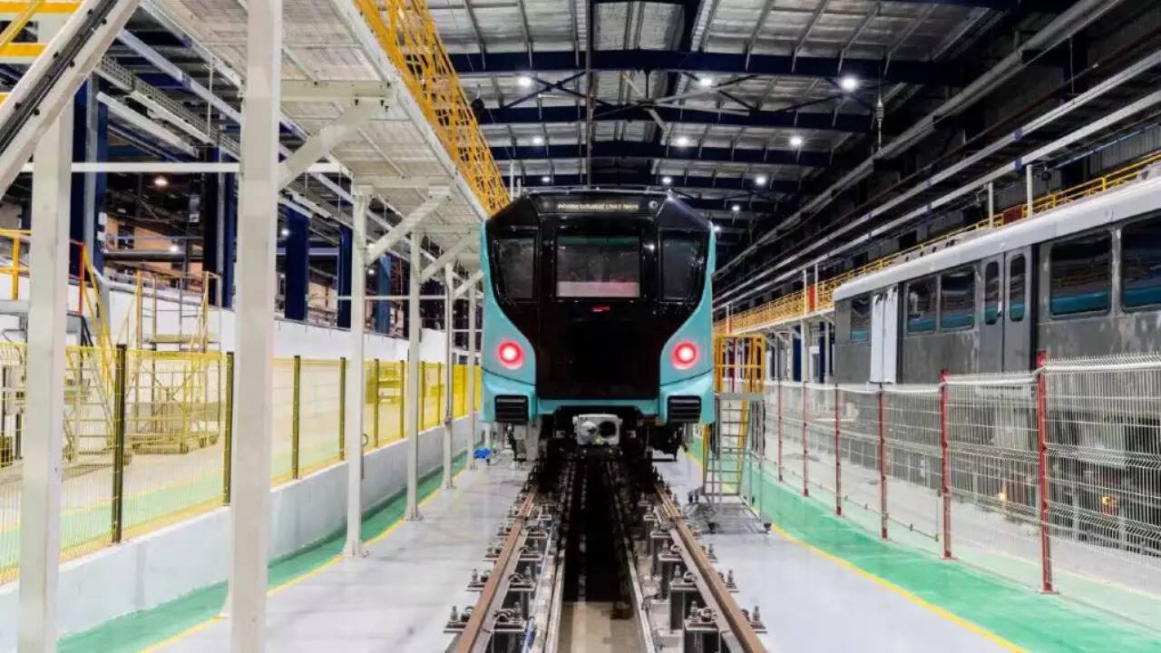 Mumbai Metro Line 3 First Phase Expected to Run by End of April 2024 ...