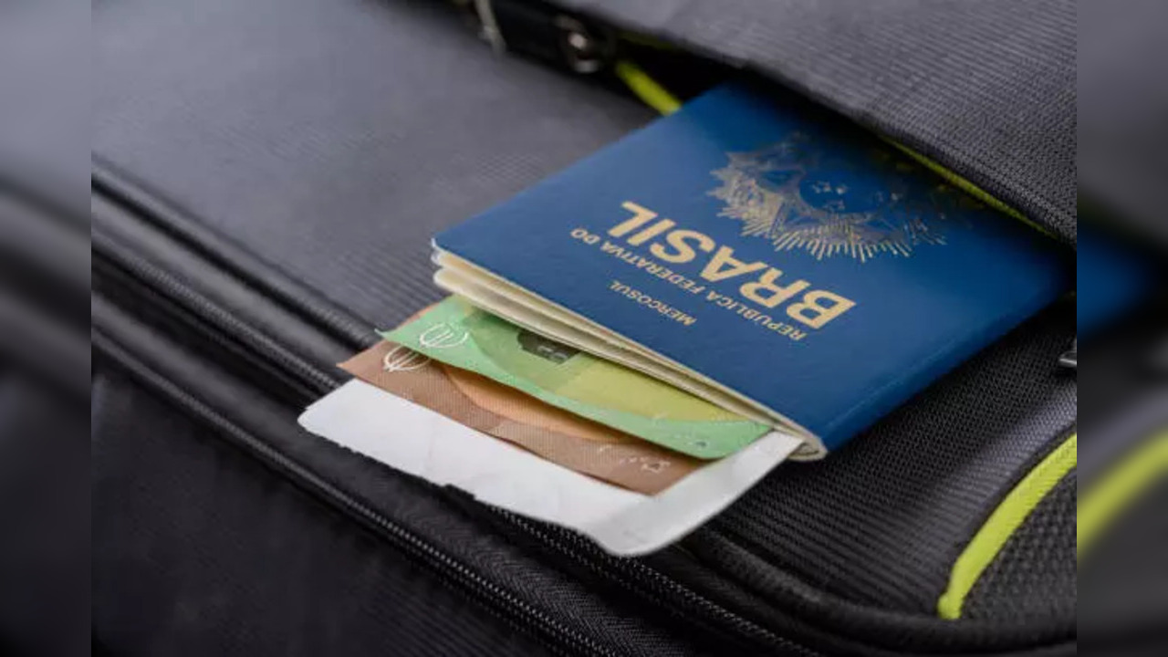 Brazil Travel Alert: Bank Statements Now Mandatory For US, Canada, And ...