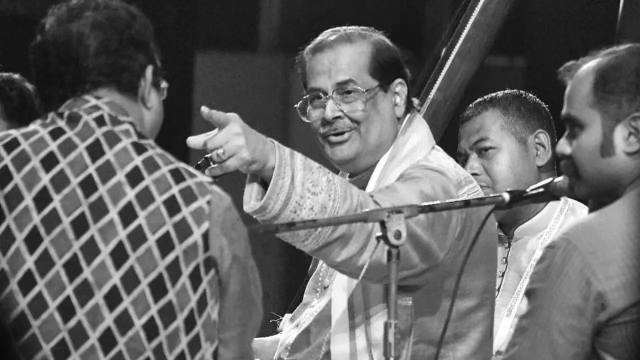 Ajoy Chakrabarty Says Bollywood Mein Jo Bajta Hai, Woh Music Nahin Hai ...