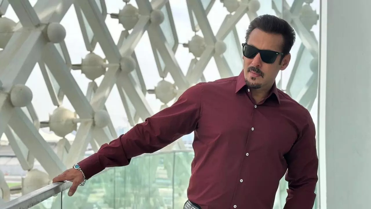 Salman Khan Galaxy Apartments: Why Does Salman Khan STILL Live In Modest 1 BHK At Galaxy ...
