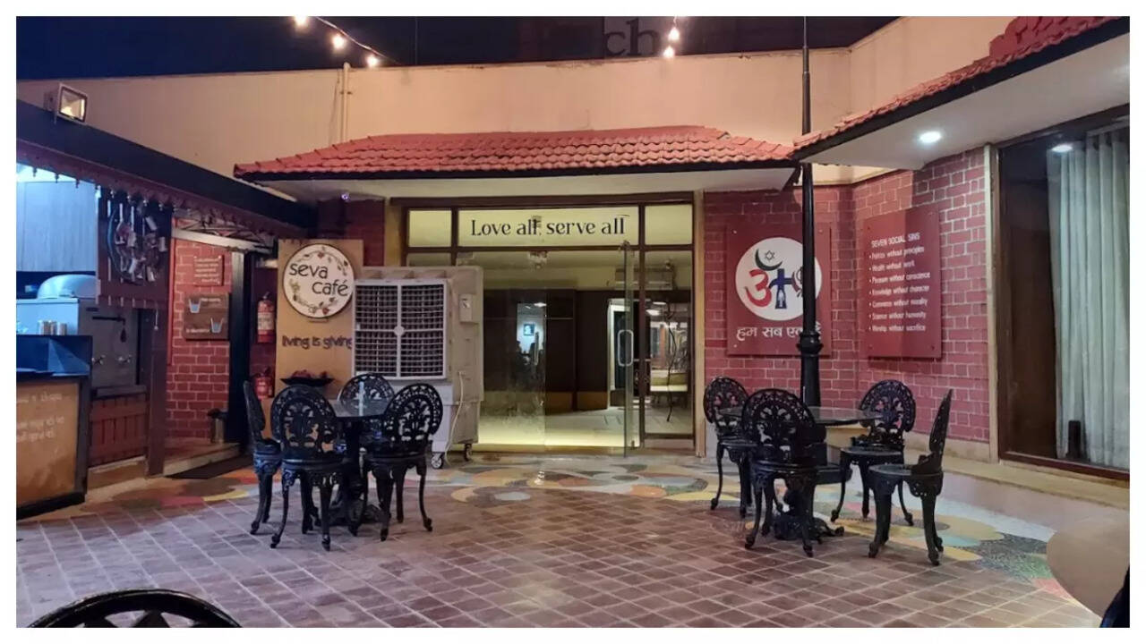 7 Differently Themed Restaurants For An Unique Dinning Experience ...