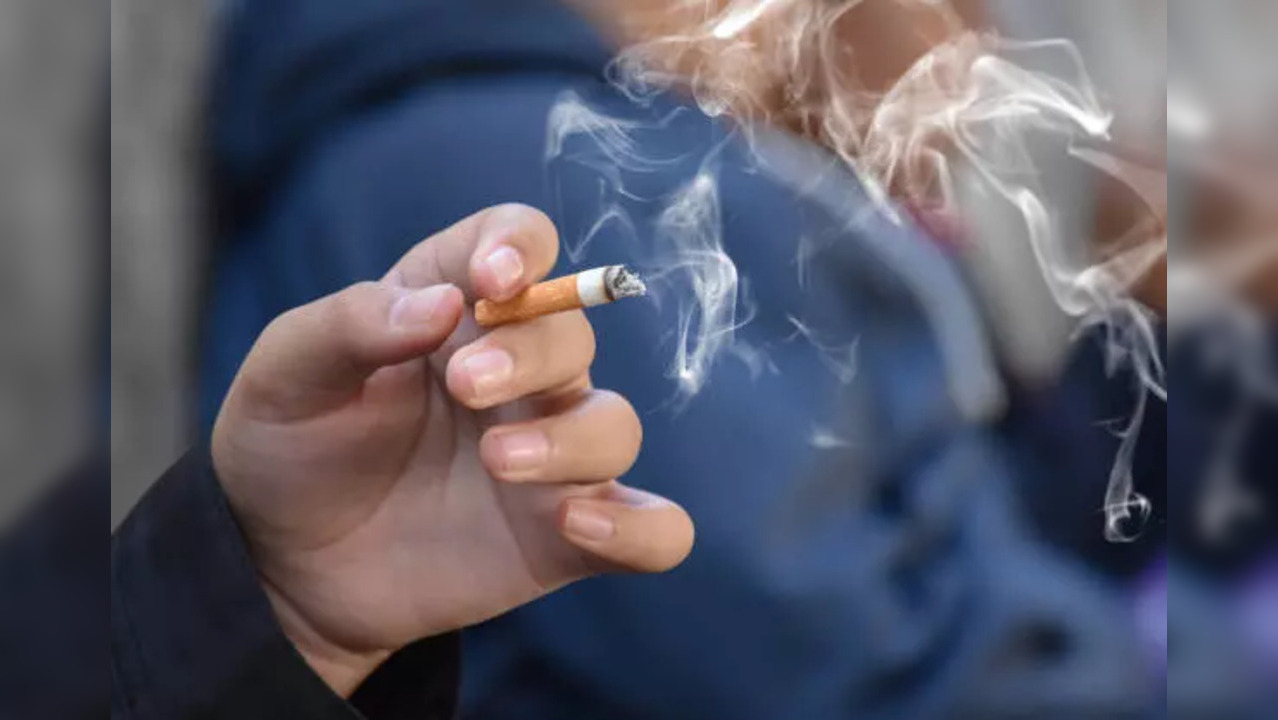 Smoking And Kidney Health: Smoking Threatens Kidney Health, Damages ...