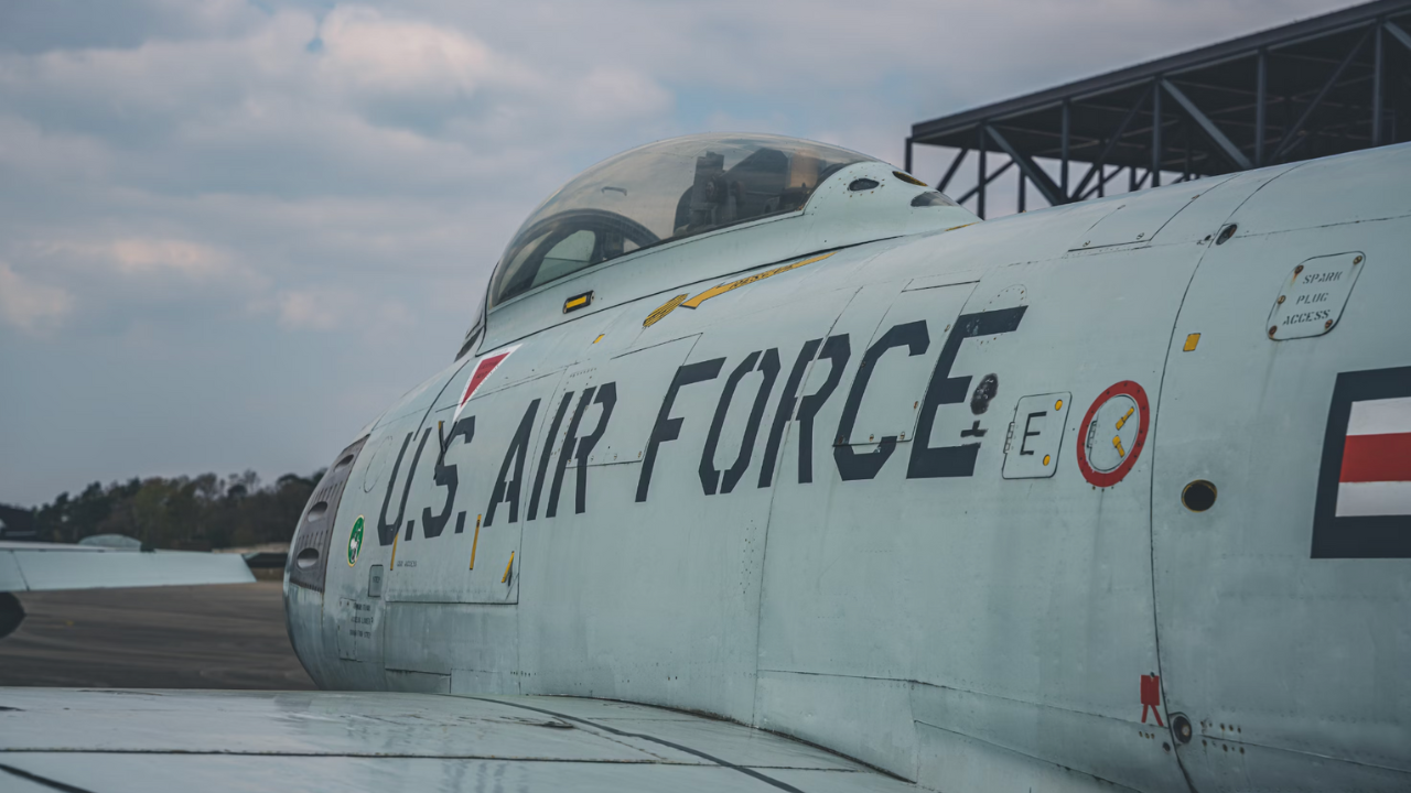 Human Vs. AI Aerial Dogfight: WATCH: First Ever Human Vs. AI Aerial ...