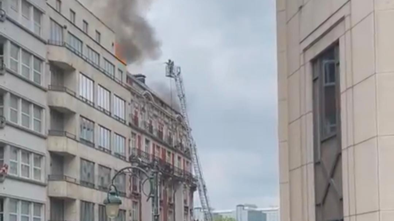 Explosion In Brussels? Locals Spot Fire At European Quarters | Times Now