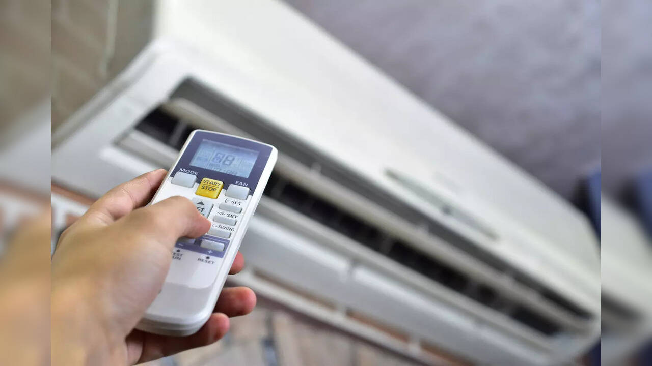 Air Conditioner Bill: टेंशन सोडा, दिवसभर चालवा AC; या टिप्स वापरून कमी करा वीज बिल - AC Tips ...