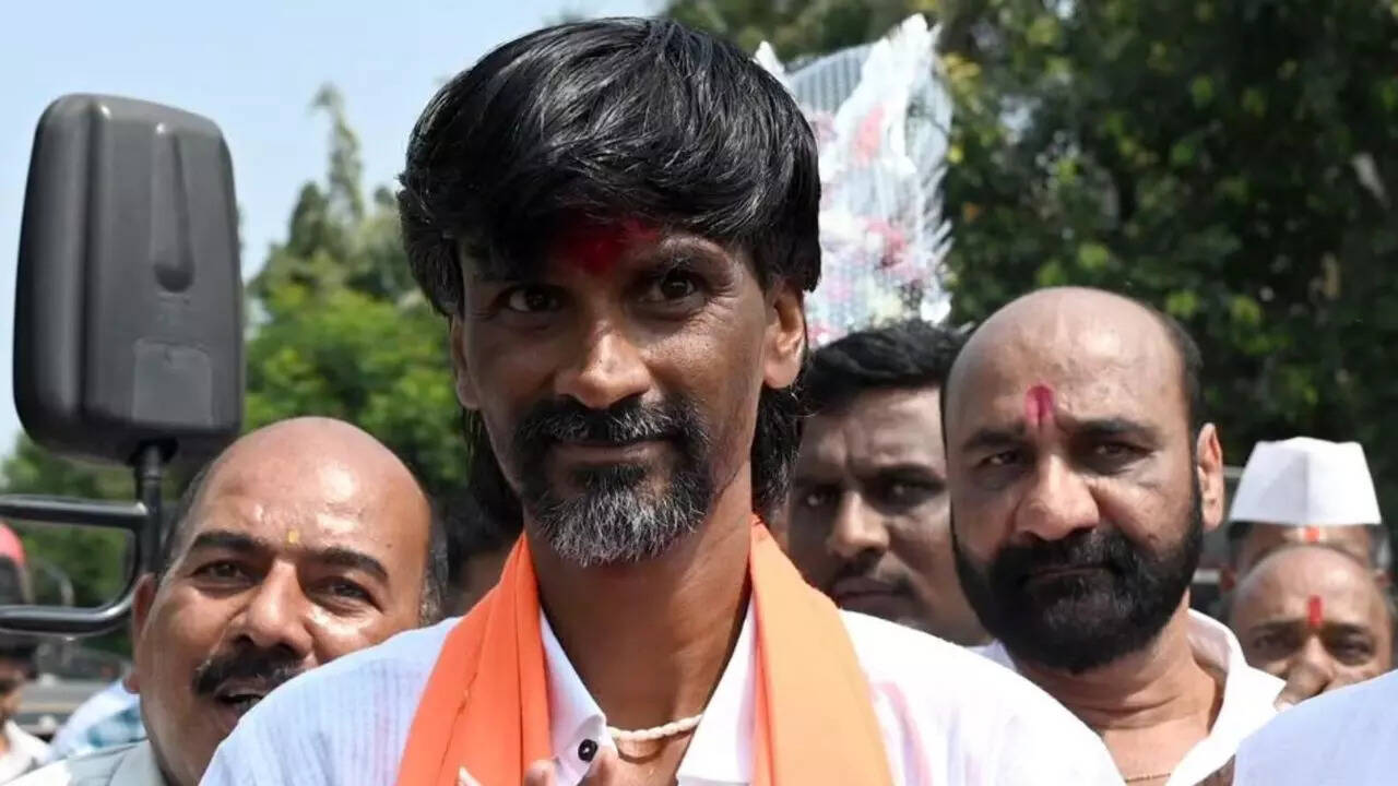 Manoj Jarange: माझ्या कुटुंबावर हल्ला करण्याचा डाव, मनोज जरांगेंचा गंभीर आरोप - government try ...