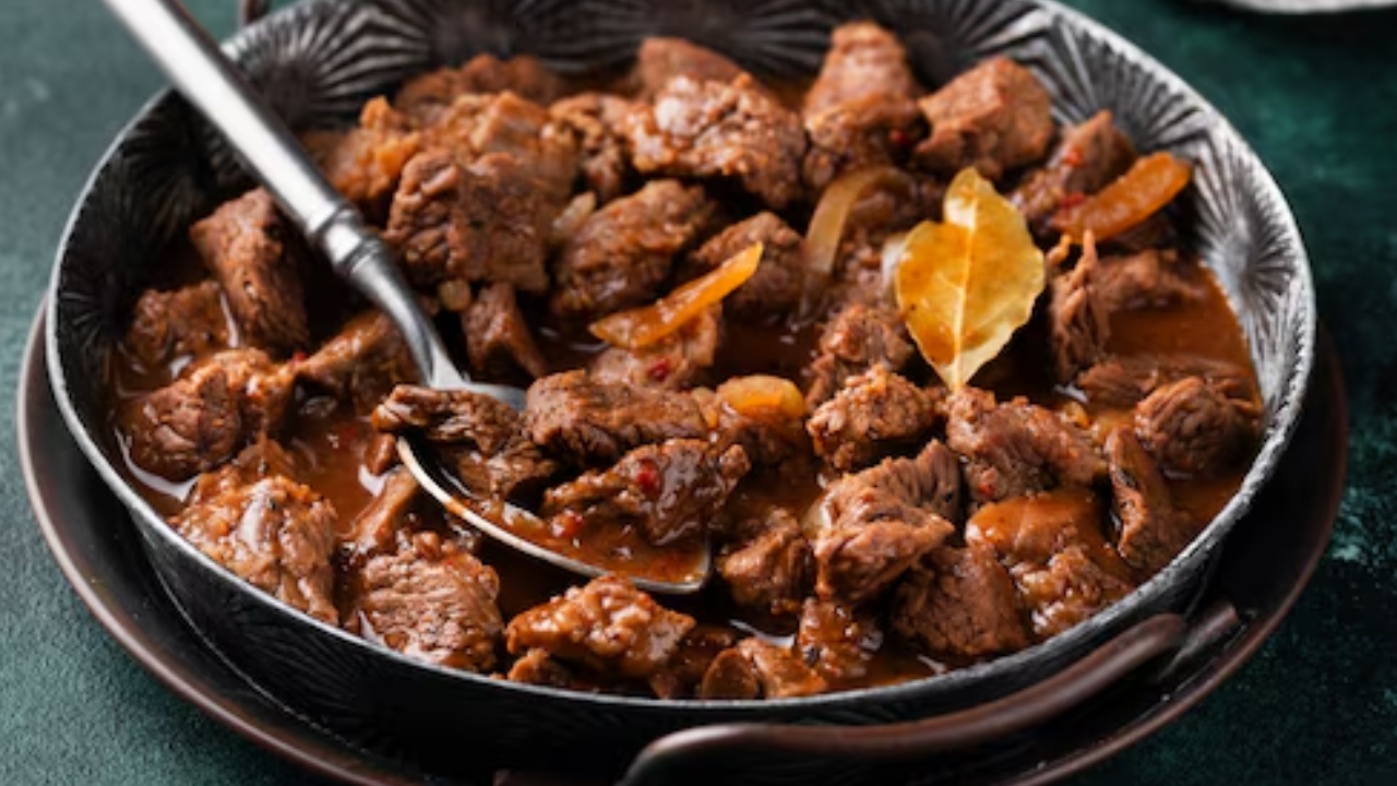 Weekend Dinner Special- Top 6 Bengali Mutton Dishes To Cook At Home ...