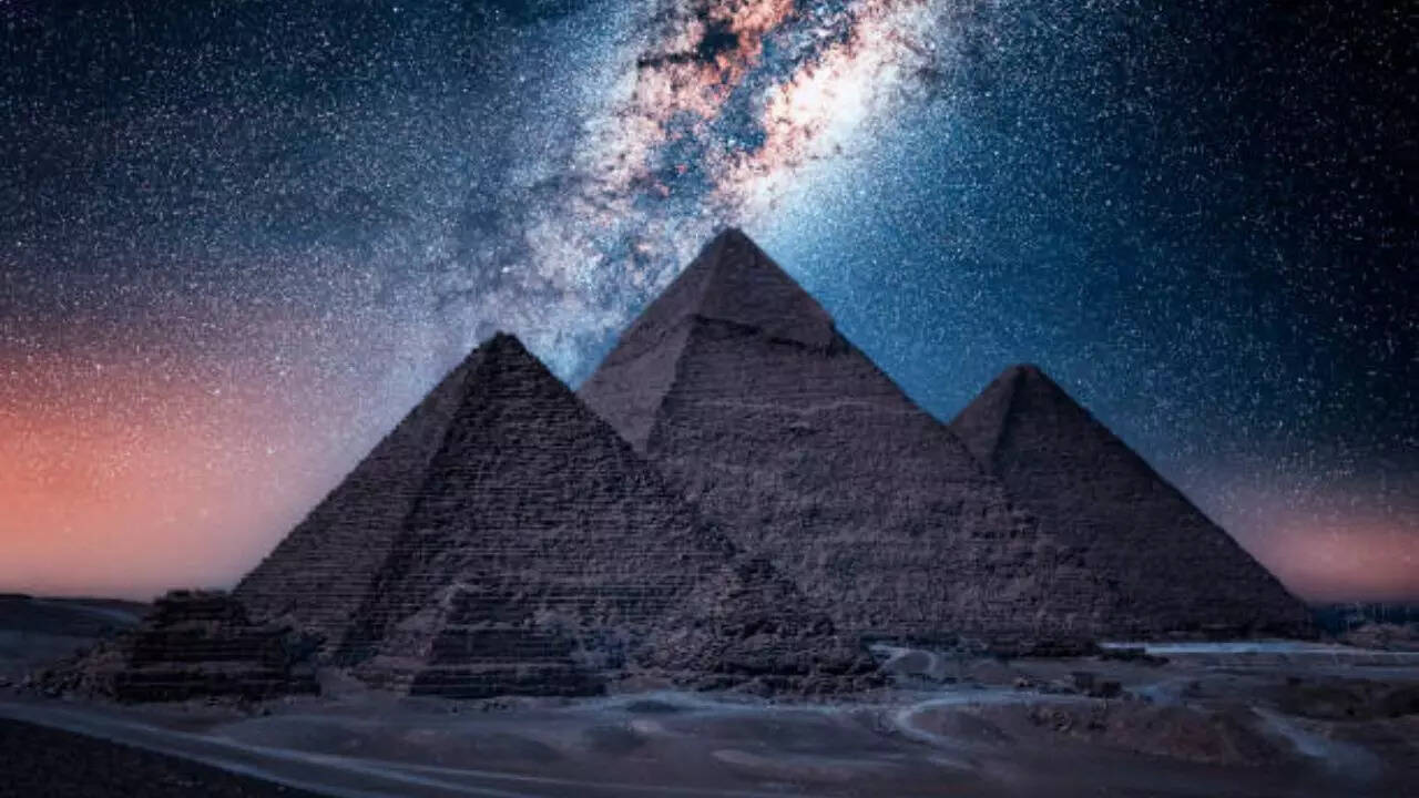 Egypt's Pyramids Mystery Solved? Scientists Find Lost Nile Tributary ... Egypt's Pyramids Mystery Solved? Scientists Find Lost Nile Tributary ...