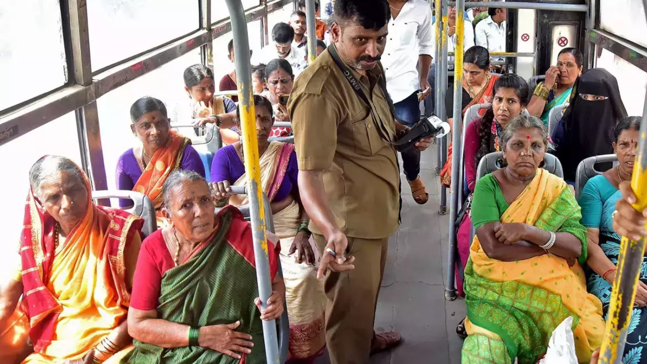 Shakti Scheme Empowers Women's Mobility in Karnataka, Spurs Shift in ...