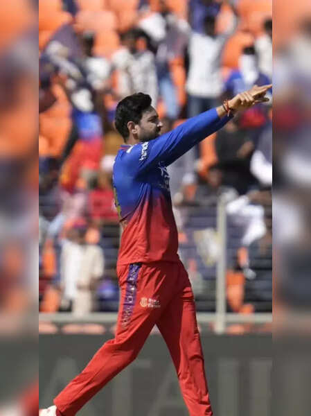 Swapnil Singh: Latest News, Photos, Videos, ICC Rankings & Wickets ...