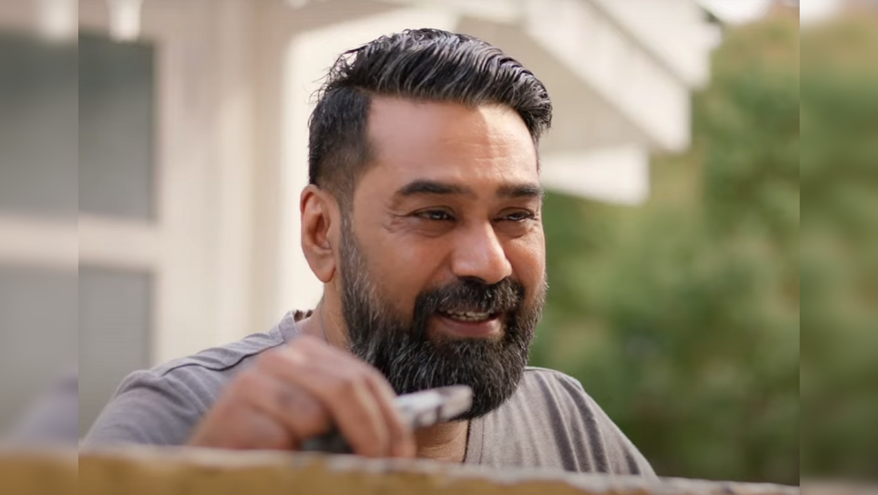Nadanna Sambhavam Teaser: Biju Menon Is A Rumoured Romeo In New ...