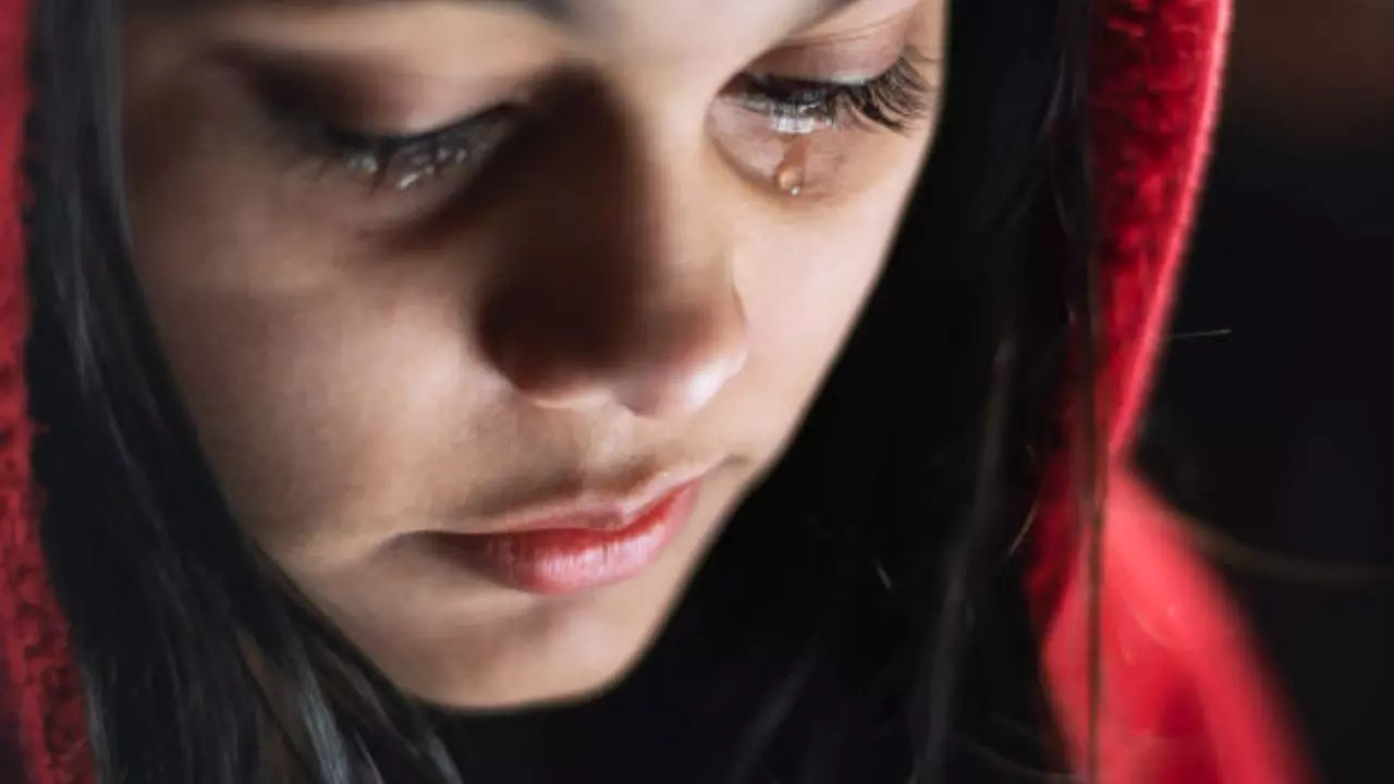 Benefits of Crying For Mental Health: Why Is It Good For Your Body and ...