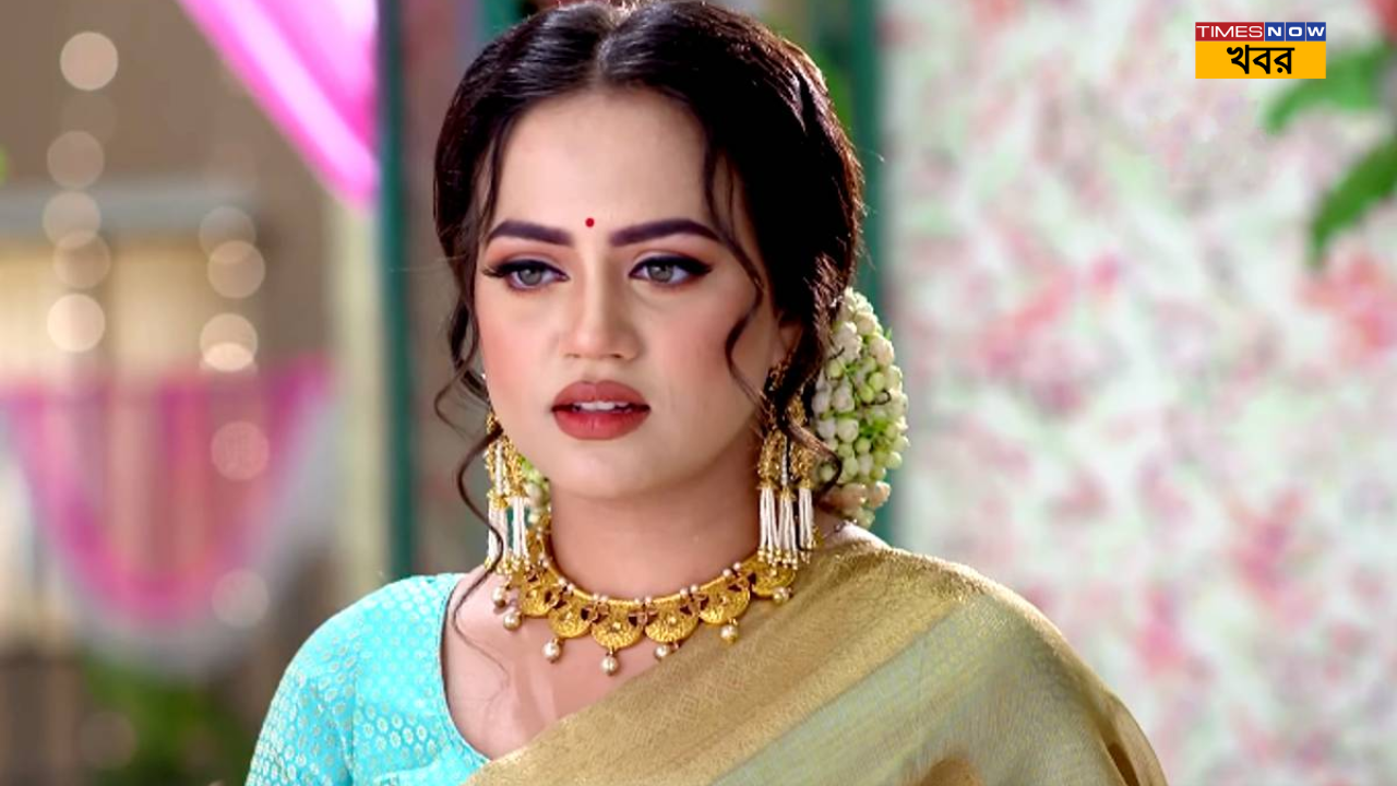 Ahona Dutta: মায়ের সঙ্গে সম্পর্ক নেই পর্দার মিশকার , এদিকে মায়ের দেখানো পথেই হাঁটছেন অহনা ...