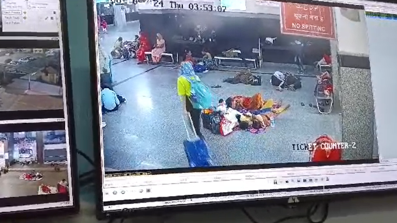 Caught On Cam: 'Lady Don' Involved In Delhi Burger King Shooting Seen ...