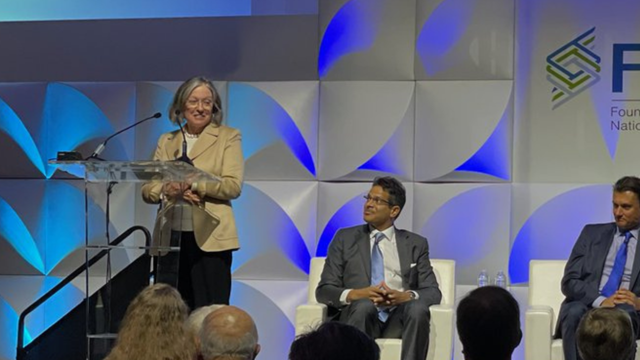 Who Was Robert Lurie? Ex-husband Of Chicago Philanthropist Ann Lurie ...