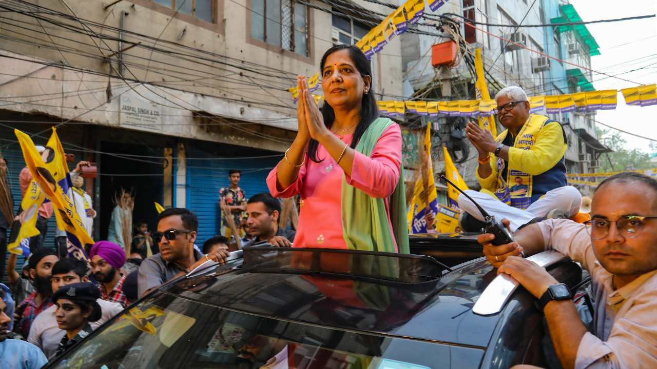 Sunita Kejriwal's Big Charge Against 'NDA MP': 'Delhi CM Was Arrested ...