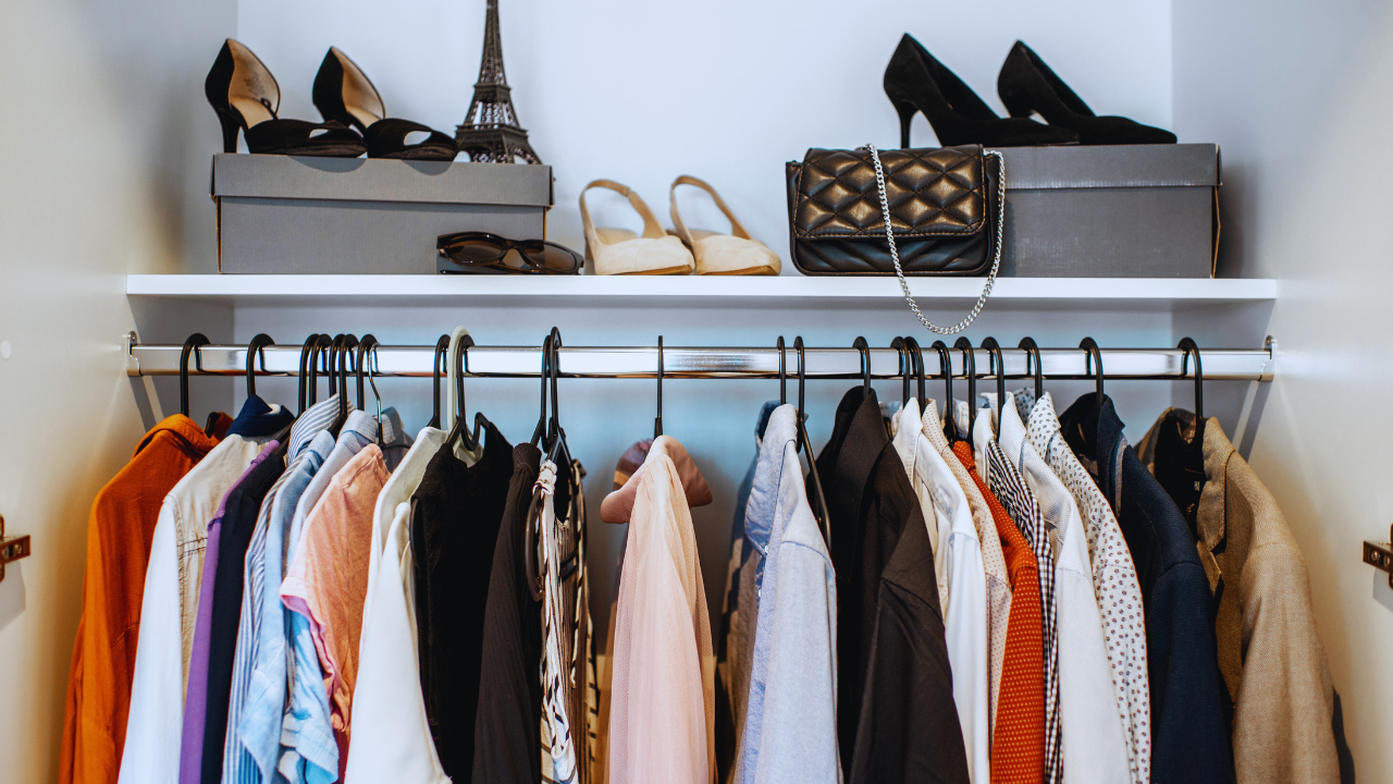 10 Tips to Keep Your Closet Organised and Neat | Times Now