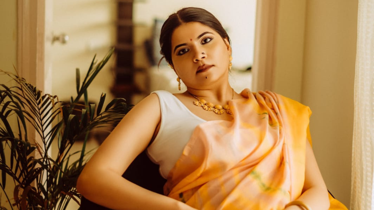 Dr Ruchika Sharma, a Historian Who Busts History Myths with One Makeup ...