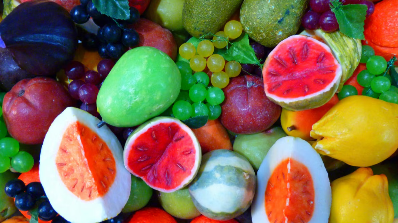 Most Expensive Fruits: 'ही' आहेत जगातील 5 सर्वात महाग फळे, किंमत ऐकून ...