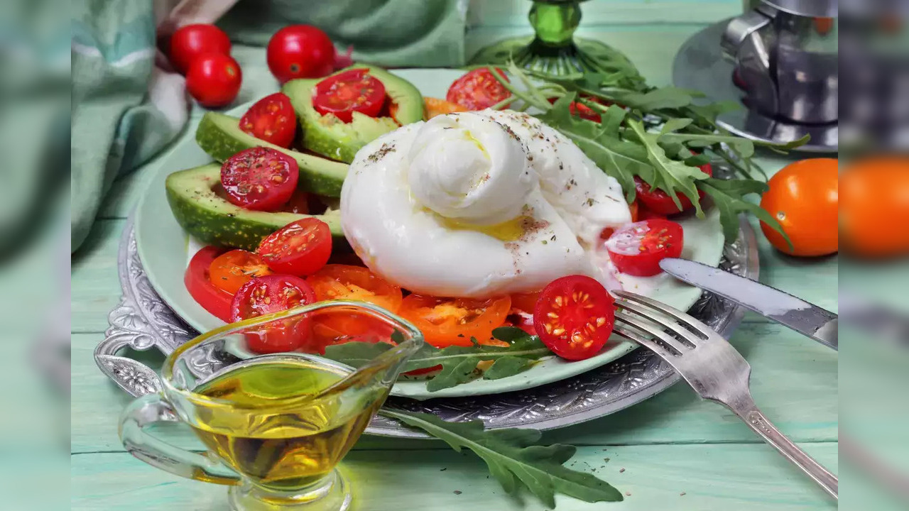 Creamy Fresh Burrata Salad Recipe For A Light Meal | Times Now