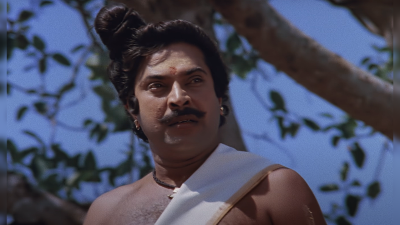 Watch: Mammootty's Oru Vadakkan Veeragatha Gets A Re-release; Teaser ...
